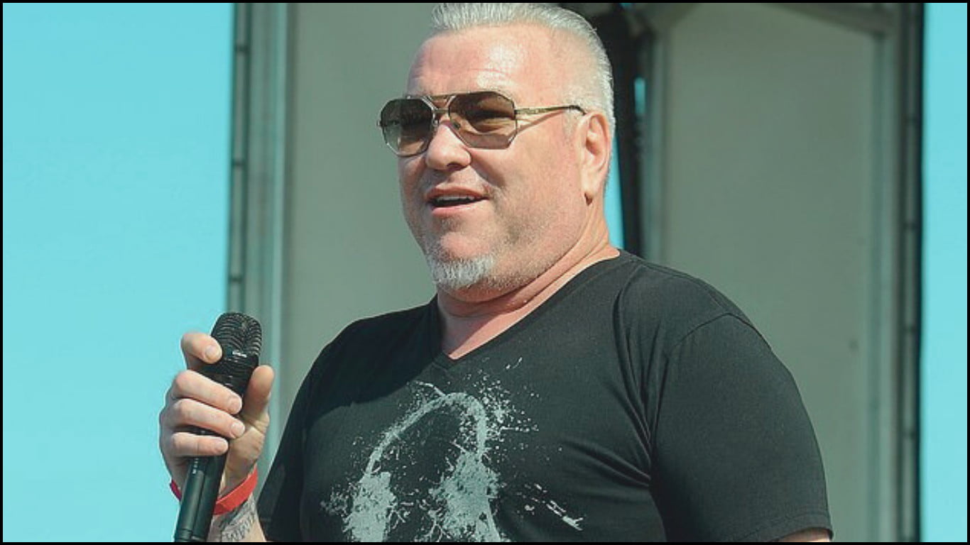 Biography Of Steve Harwell: Smash Mouth, Cause Of Death, Wife & Facts